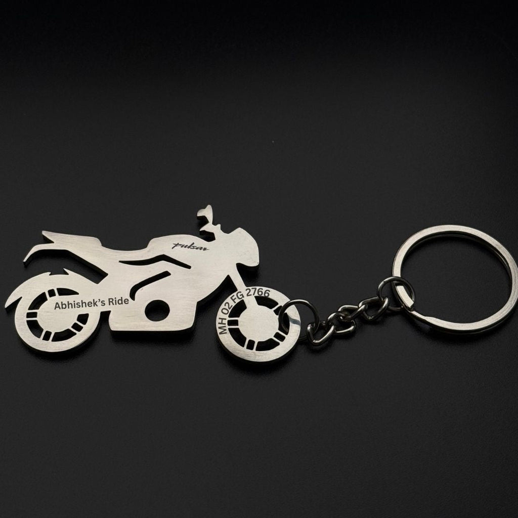 Personalised Bajaj Pulsar NS200 Keychain - Premium Gift – Foundation Gift