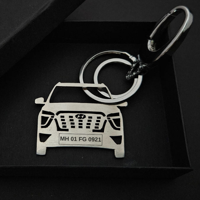 Personalised Hyundai Alcazar Car Keychain – Foundation Gift