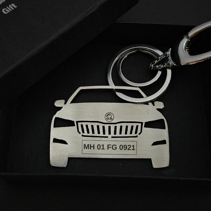 Personalised Skoda Rapid Keychain - Engraved Car Gift – Foundation Gift